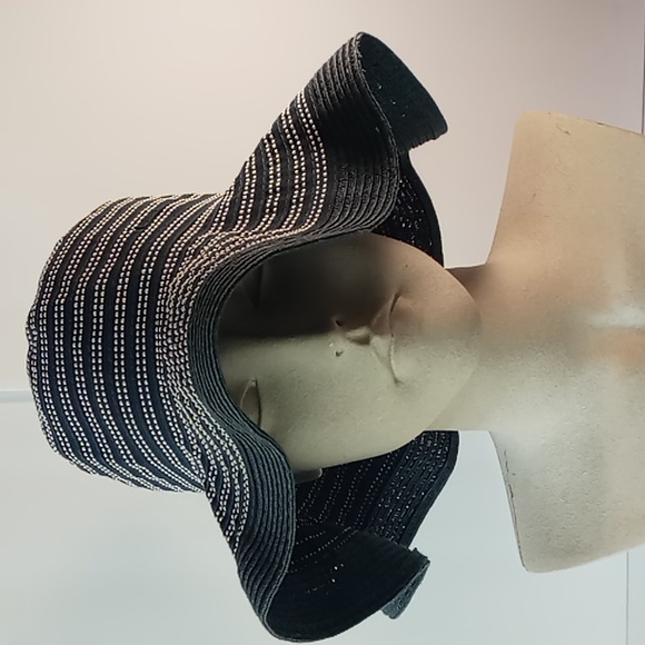 croft & barrow | Accessories | Croft And Barrow Flop Bucket Hat | Poshmark